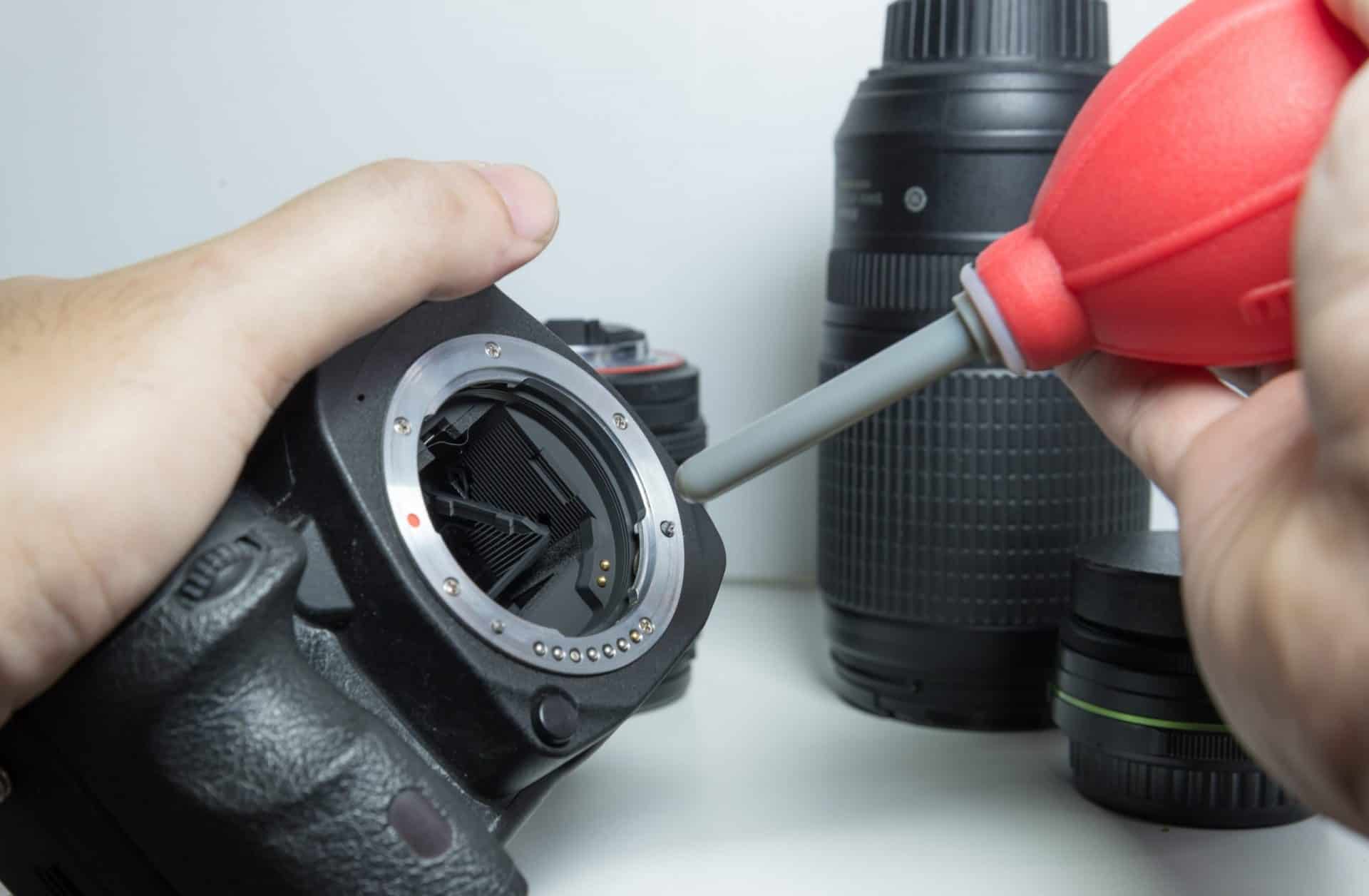 Hoe reinig je zelf de sensor van je camera? - Shoot